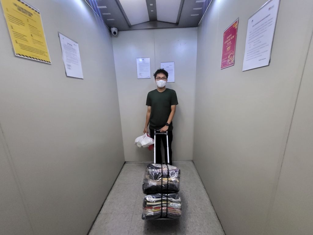 Tutorial Cara Naik Lift di Hotel, RS, dan Gedung Lainnya