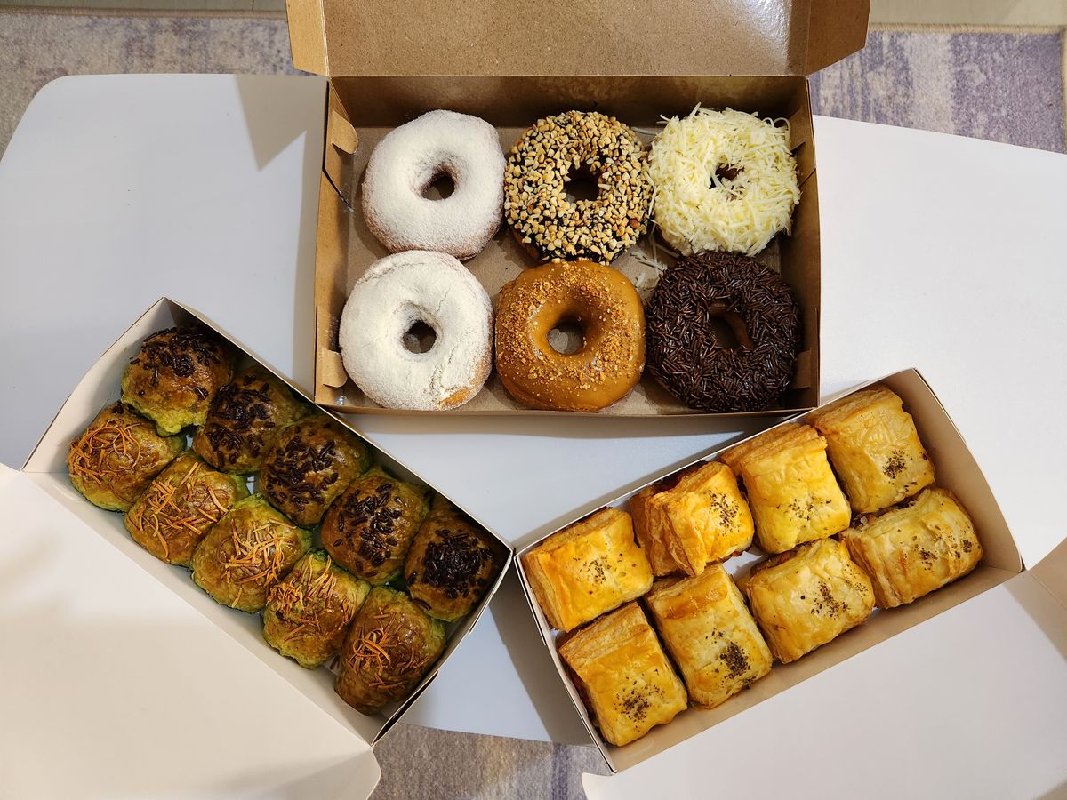 Menikmati Kelezatan Bolen dari Yanie's Cookies Bandung